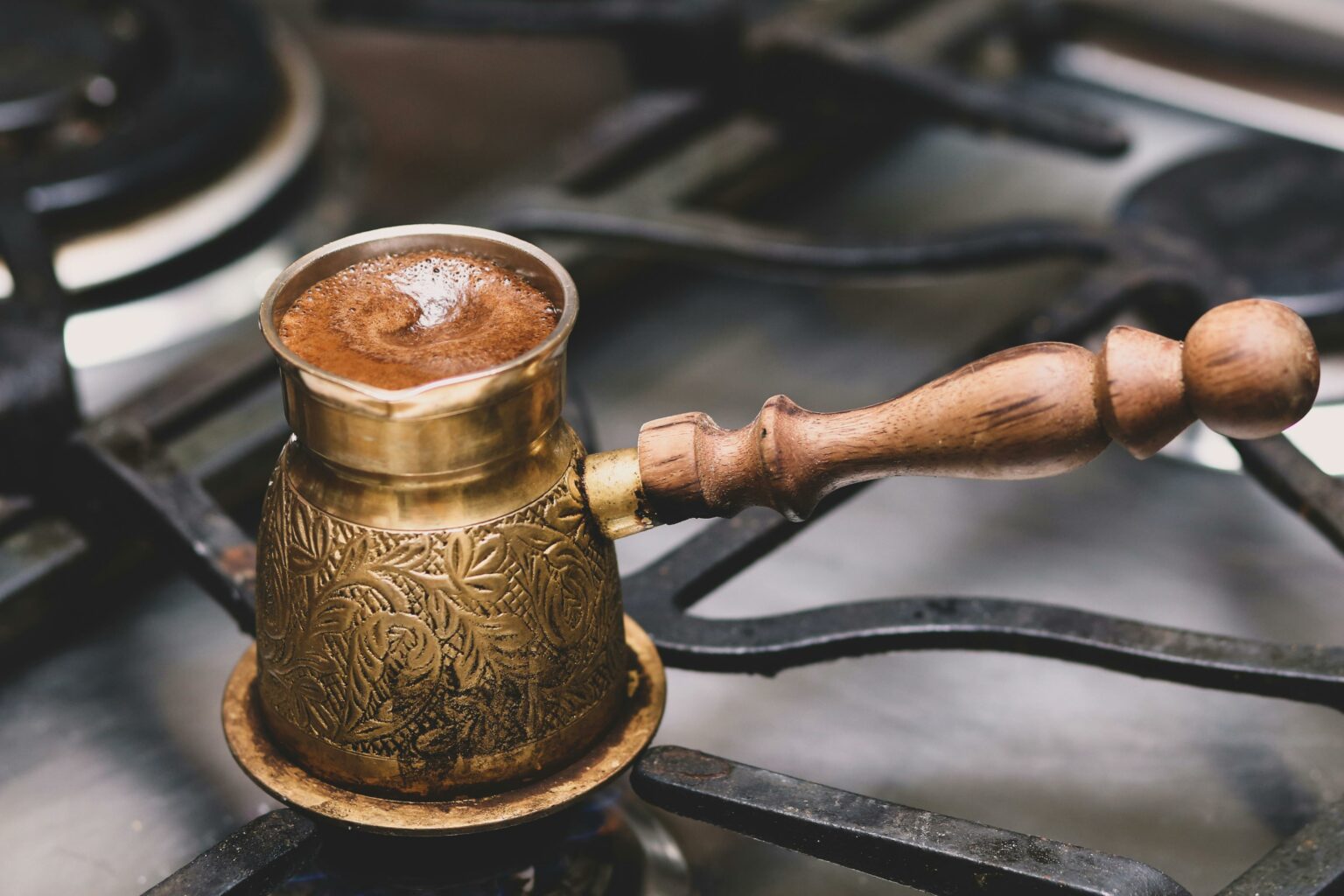 Cómo preparar café árabe - Tierra de colores